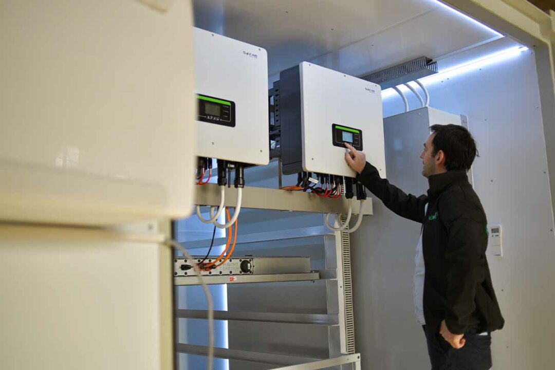 Lyon : Marny Energy recycle les batteries de voitures électriques pour le stockage d'énergie ...