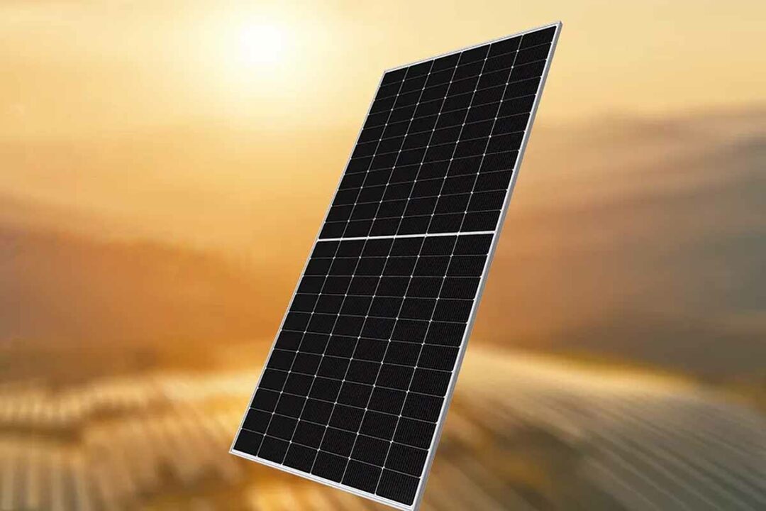 Sharp dévoile un panneau solaire bifacial de 610 W avec une efficacité de 22,58 % - NeozOne
